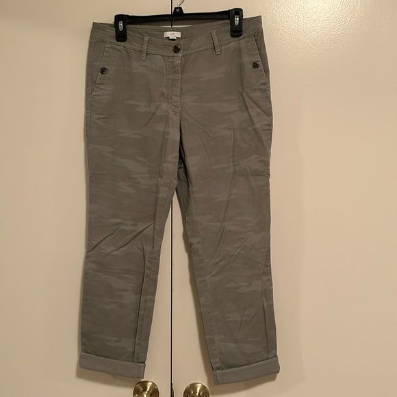 J. Jill | Pants & Jumpsuits | Jjill Camo Crops Size Petite | Poshmark